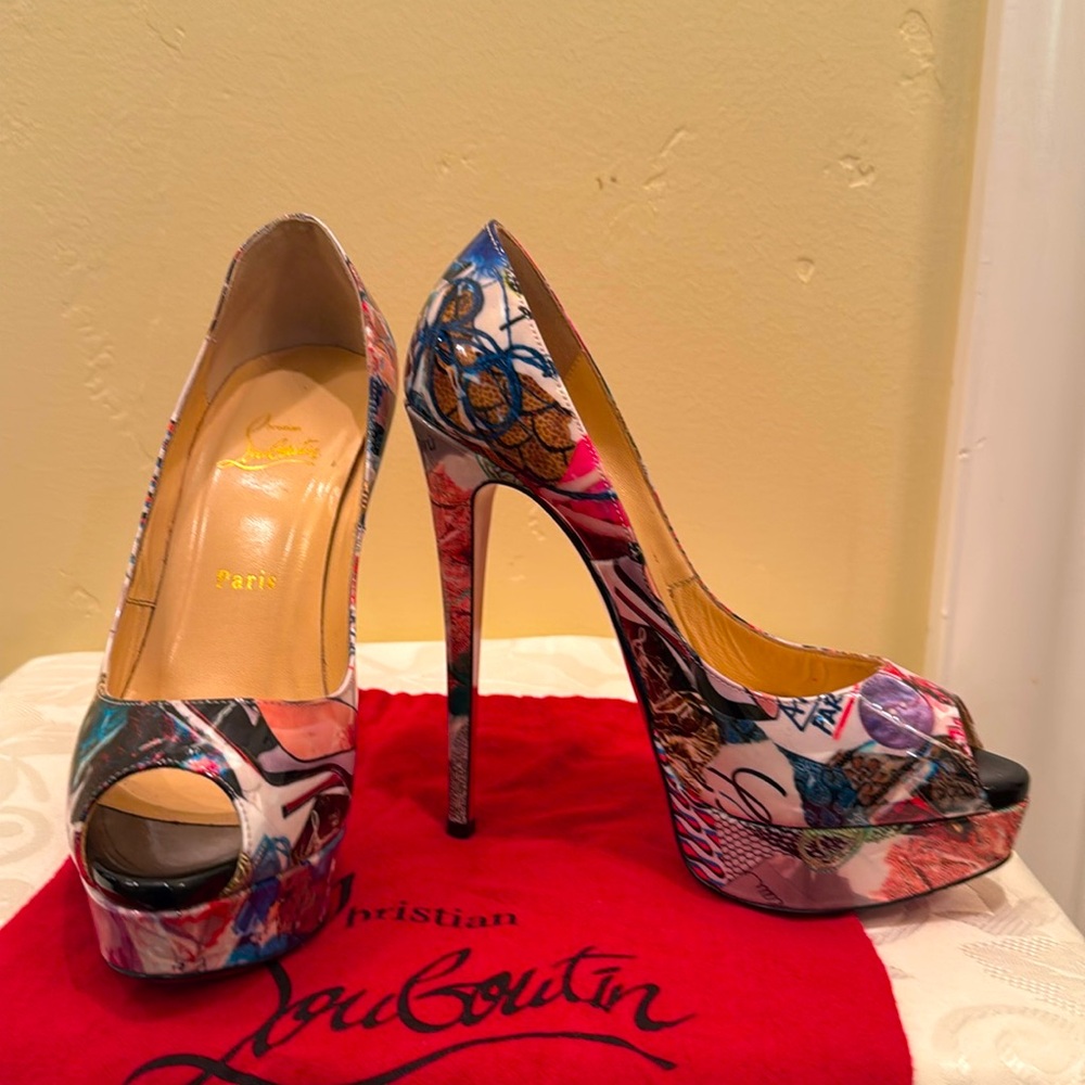 Christian Louboutin Lady Peep 150 Pat Trash/Pat 38 - Gem